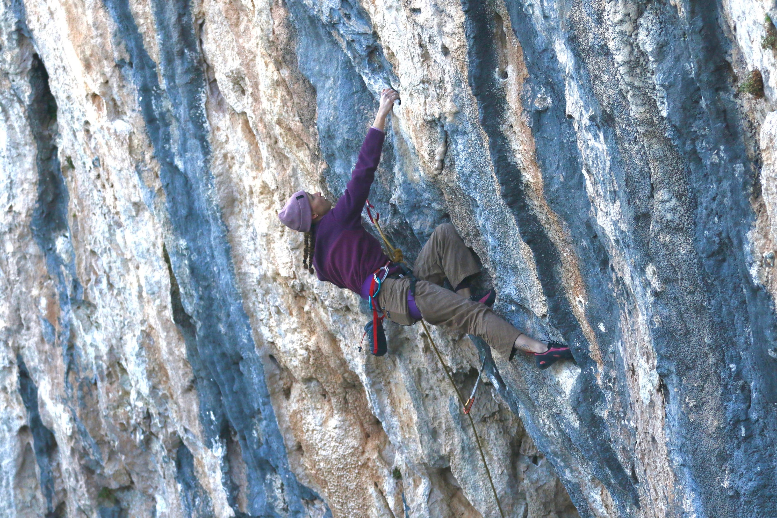 UnParallel — The stickiest climbing shoes – Climb UnParallel 🇨🇦